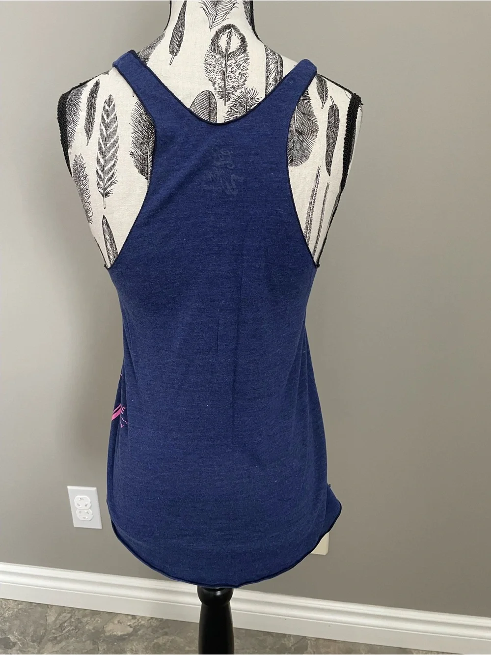 lake of the woods | Tops | Lake Of The Woods Navy Graphic Tank Top With ...
